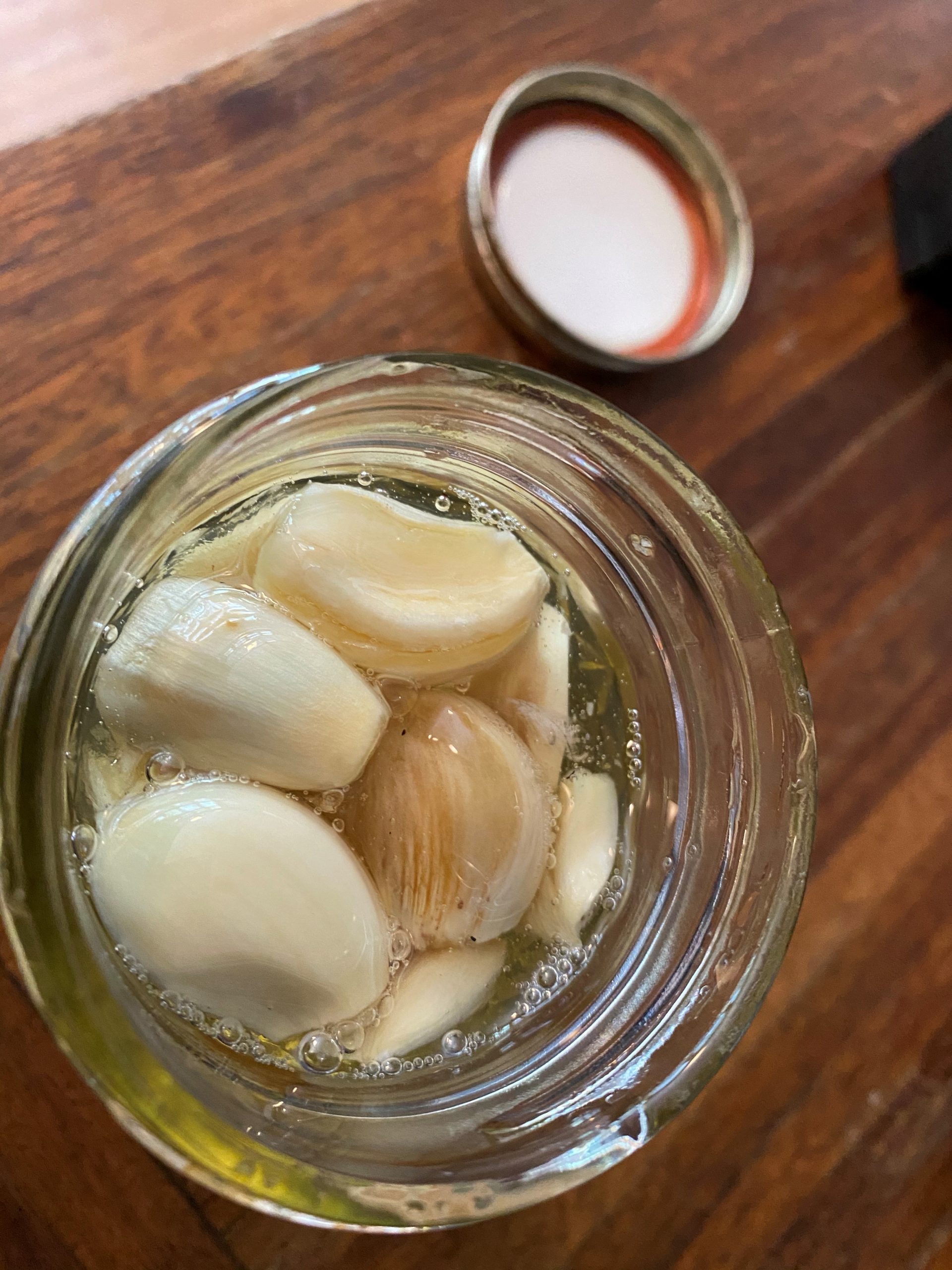 Fermented Honey Garlic – The Beekeeper's Corner